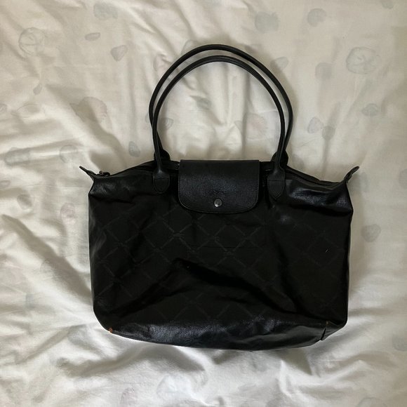 Longchamp | Bags | Longchamp Le Pliage L Black | Poshmark